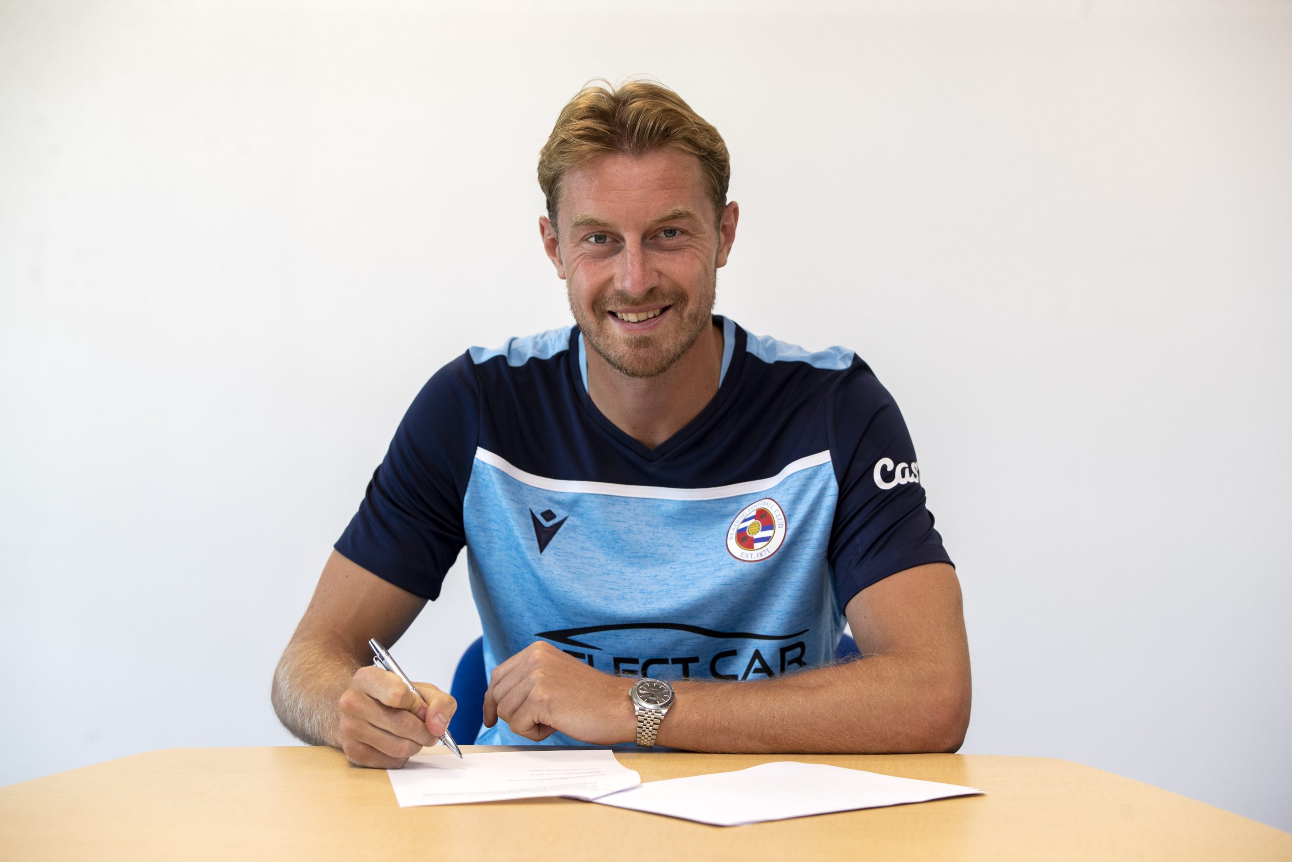 Joe Lumley Player Stats - Sportsmen Height